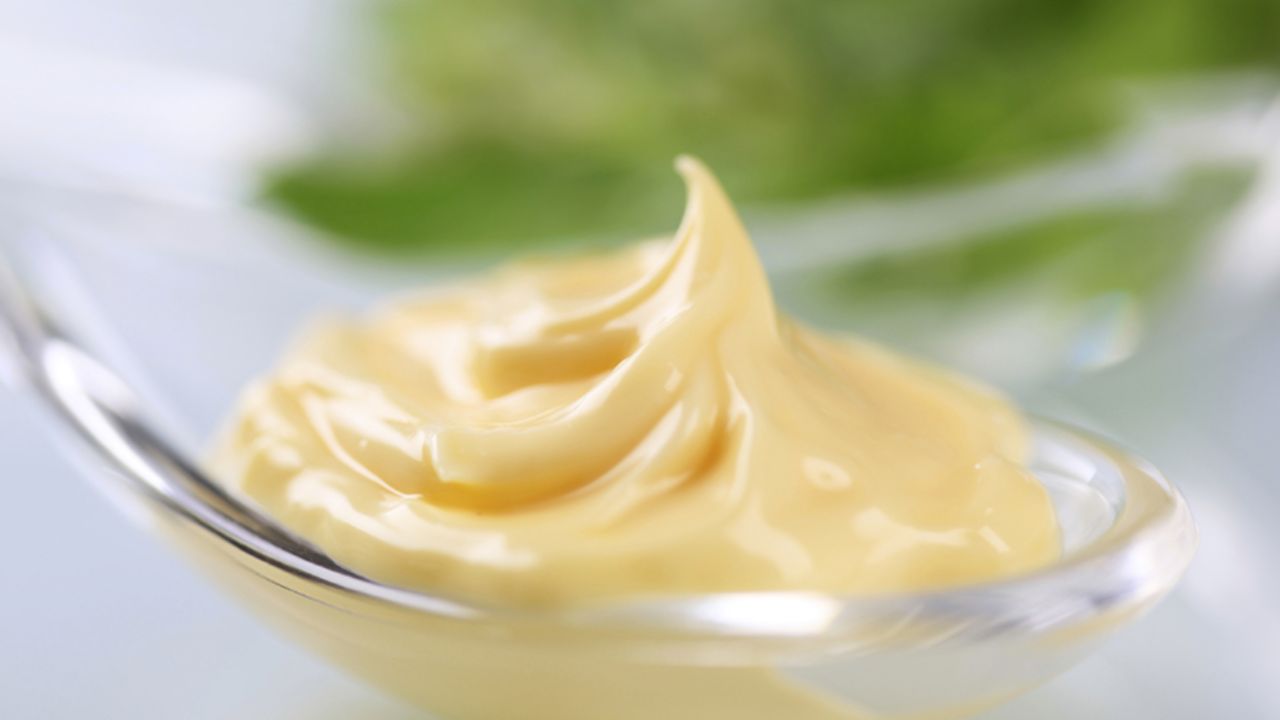 Maionese di albumi: la ricetta light facile e deliziosa