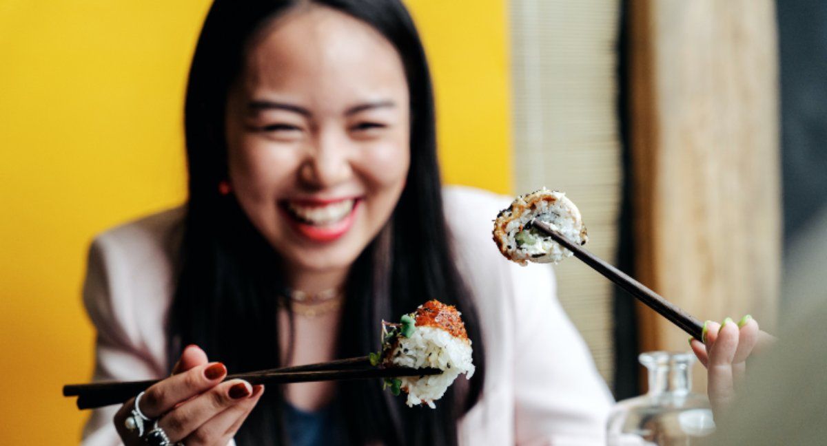 Mangiare troppo sushi: uno studio rivela le conseguenze sull'organismo