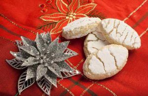 Ricciarelli di Siena: la ricetta natalizia più amata della Toscana