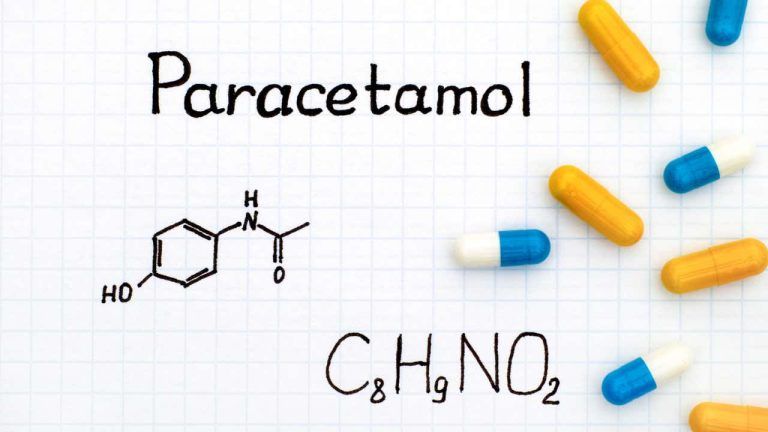 Paracetamolo, chi è il suo inventore? Una lunga storia