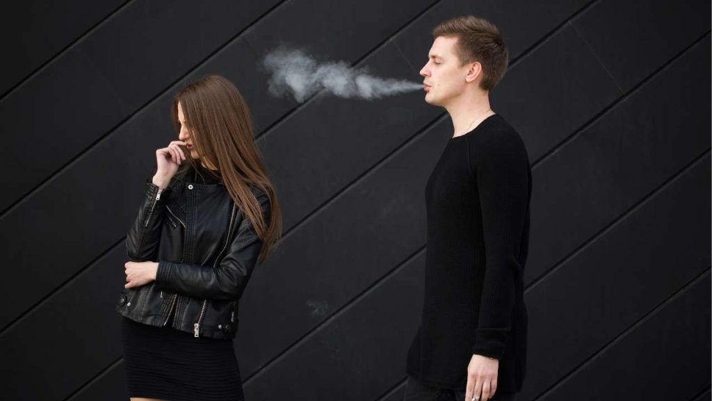 Come difendersi dal fumo passivo, è importantissimo