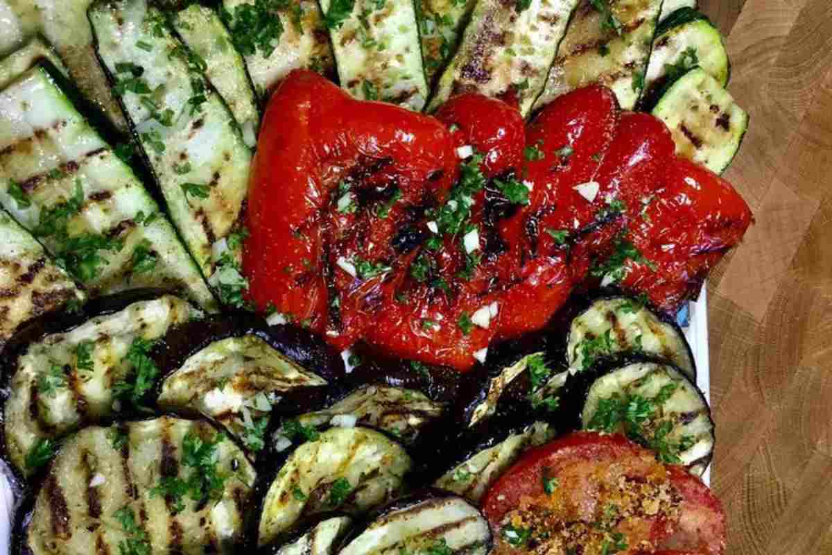 Le verdure si grigliano così e solo così: questo è il metodo degli chef ...
