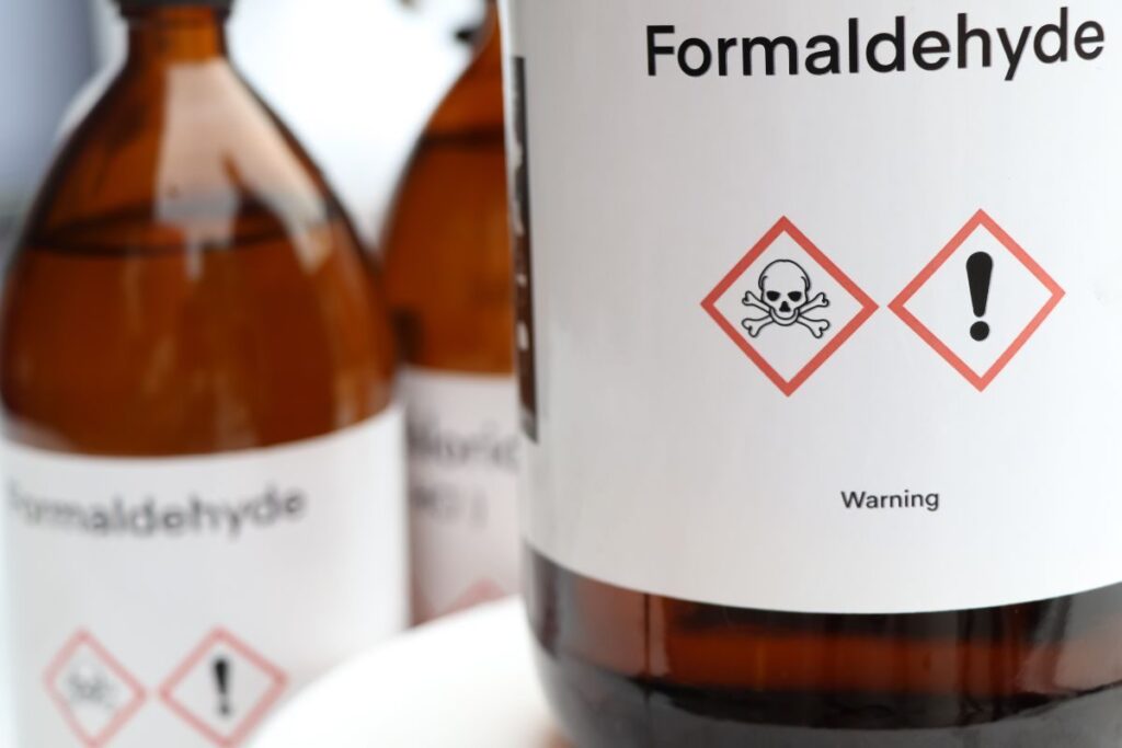 Formaldeide: dove si trova, perché è pericolosa e come fare per evitare ...
