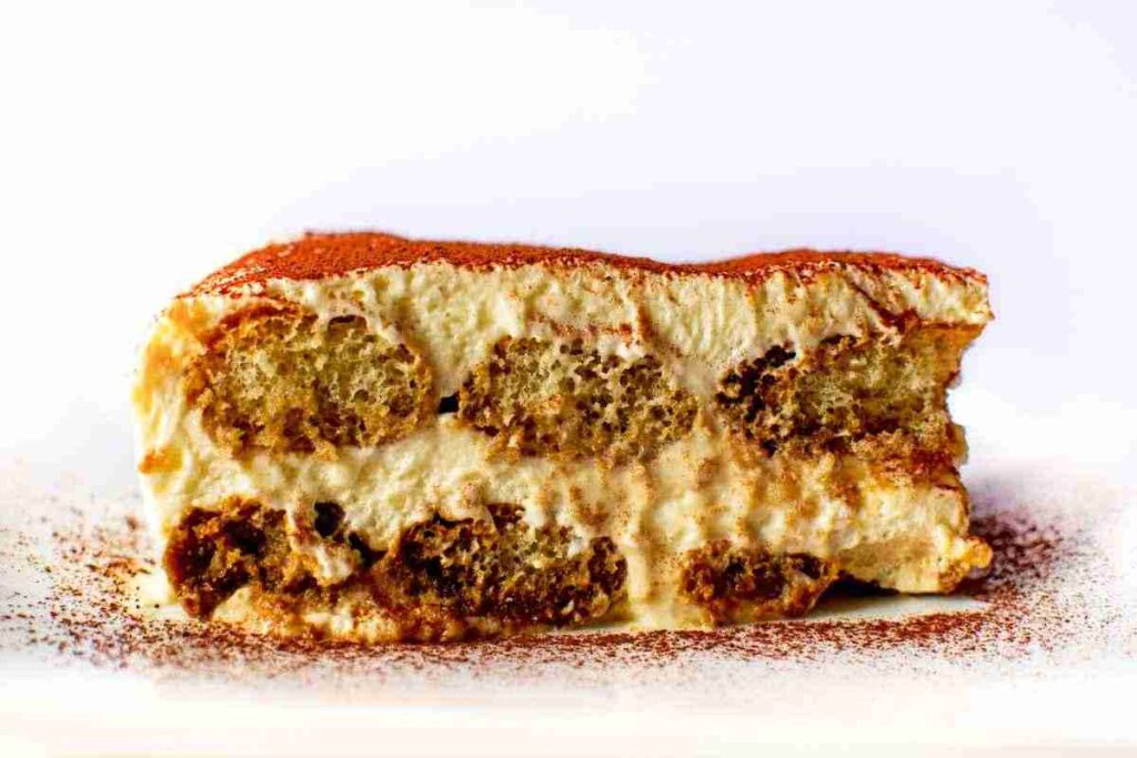 È il dolce dell'estate, e non serve la gelatiera: il tiramisù gelato è ...