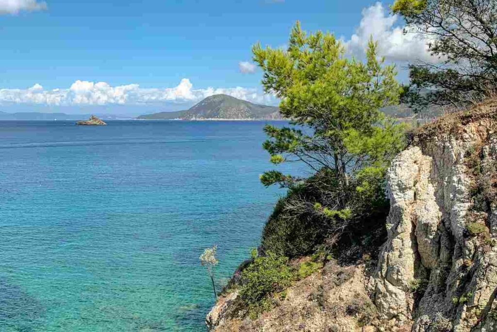 E' questo per visitare una tra le isole più belle d'Italia: questo ...